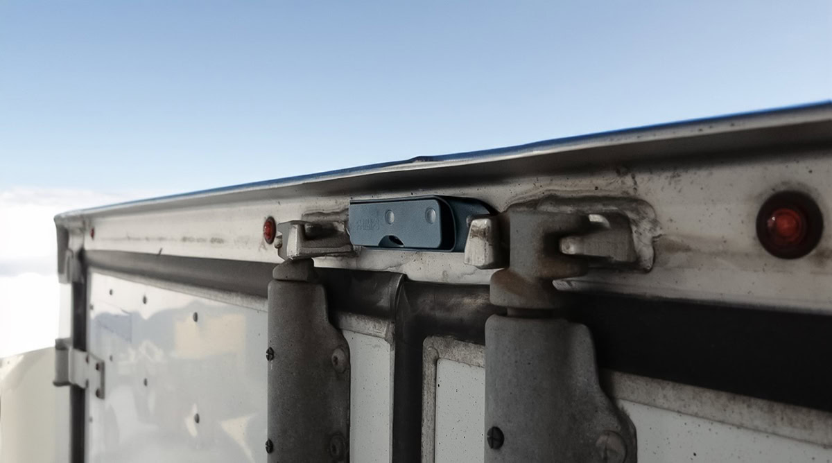 Phillips REAR-VU Backup Camera for Trucking - Trailer Technician